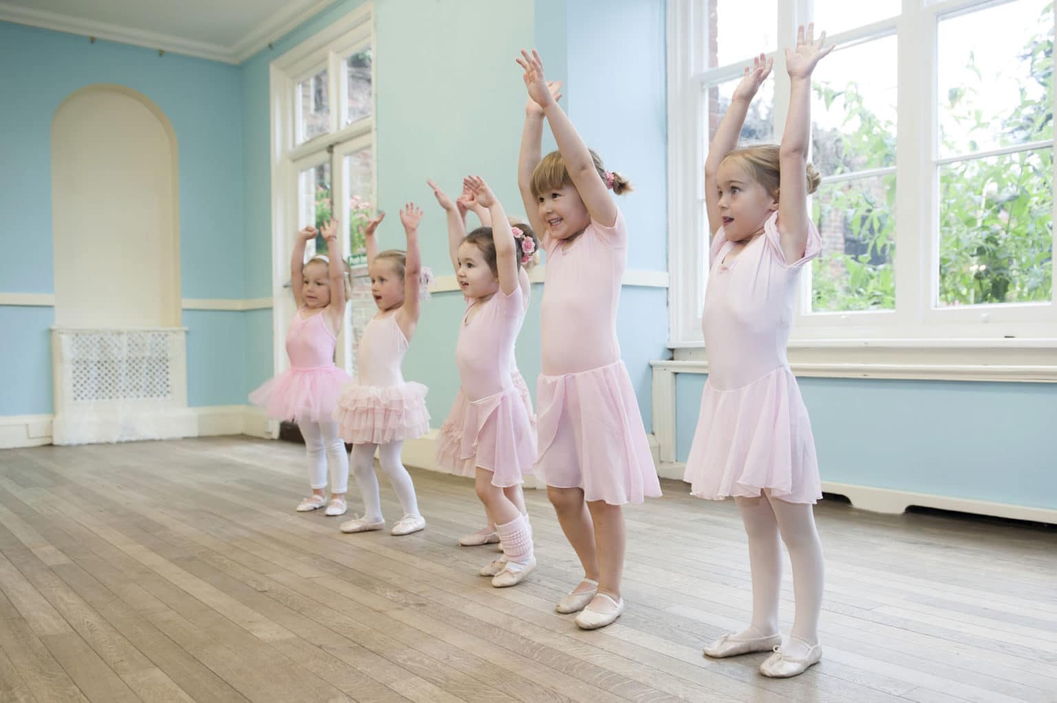Dance Classes in Woolwich | Tippy Toes Ballet